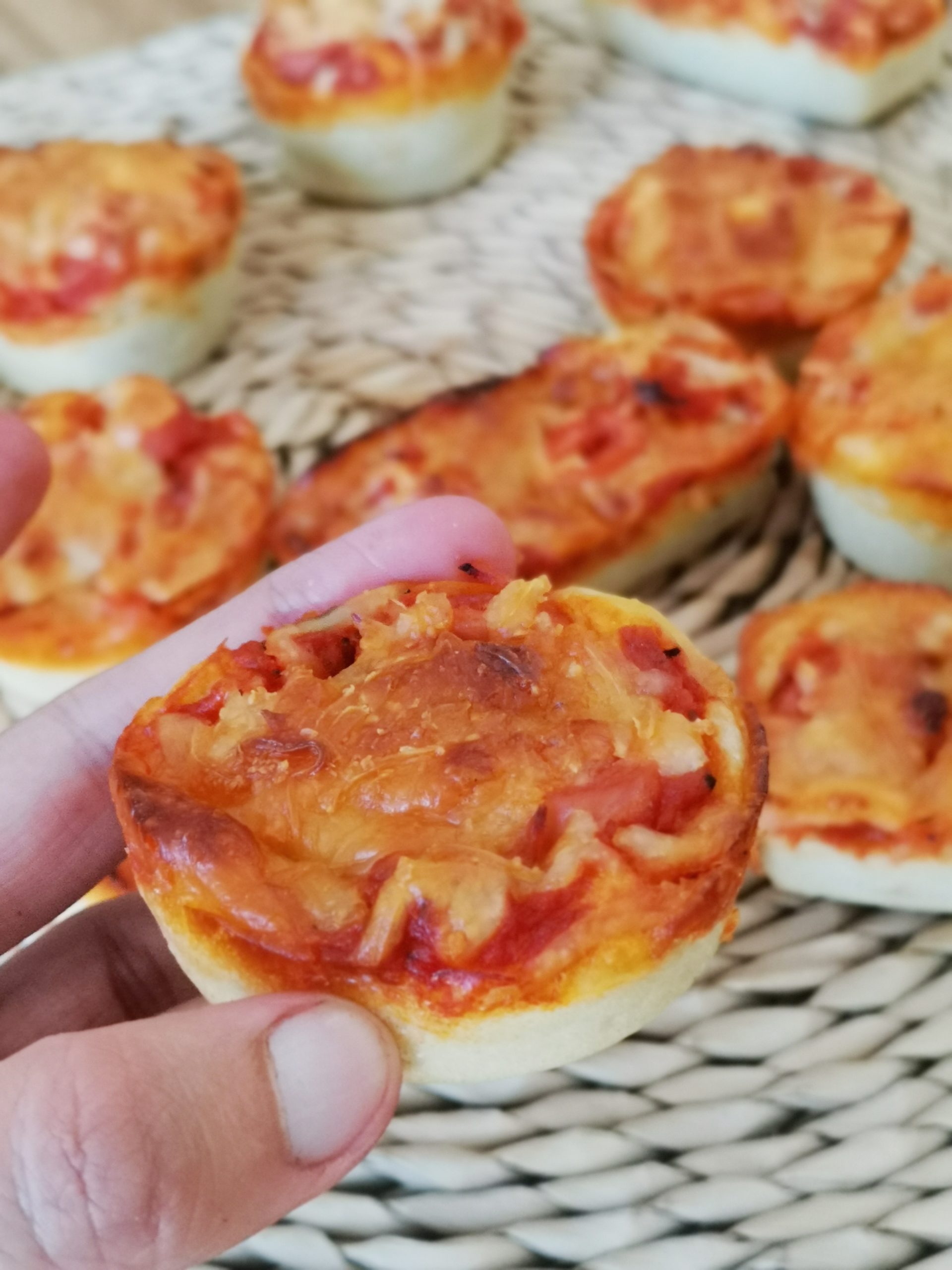 Mes minis pizzas sans temps de pause. (Version pizza liquide) - Une vie à 5
